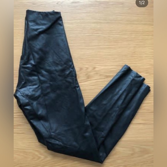 Commando | Pants & Jumpsuits | Commando Faux Leather Leggings | Poshmark